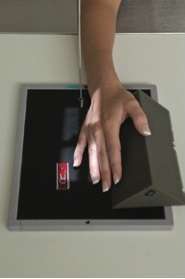 Flashcards - LATERAL—LATEROMEDIAL OR MEDIOLATERAL PROJECTIONS: FINGERS